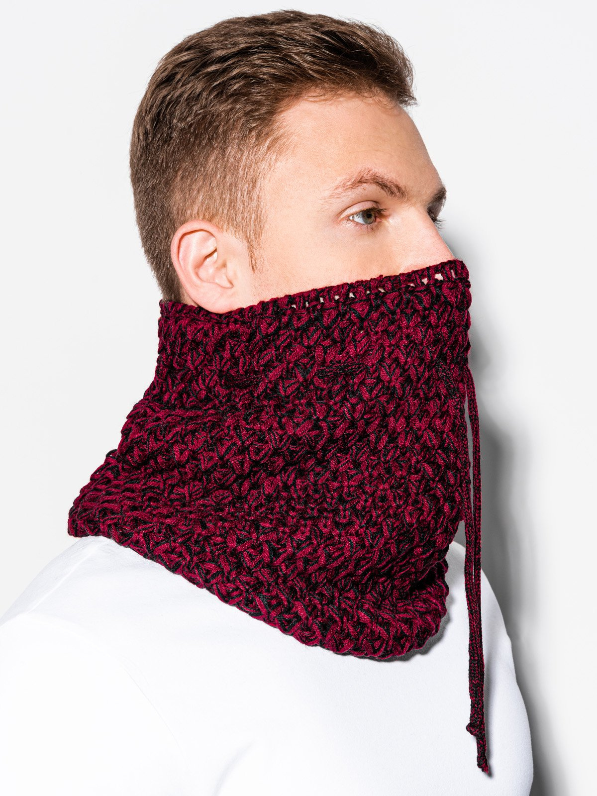 Men's snood - red/black A097 | Ombre.com - Men's clothing online